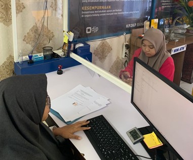 KP2KP Banawa Beri Arahan untuk Lengkapi Berkas Pengajuan SKB Hibah | Direktorat Jenderal Pajak